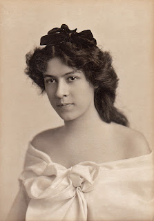 History in Photos: Cabinet Cards