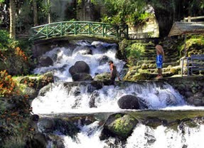 Top 10 Cold and Hot Springs in the Philippines