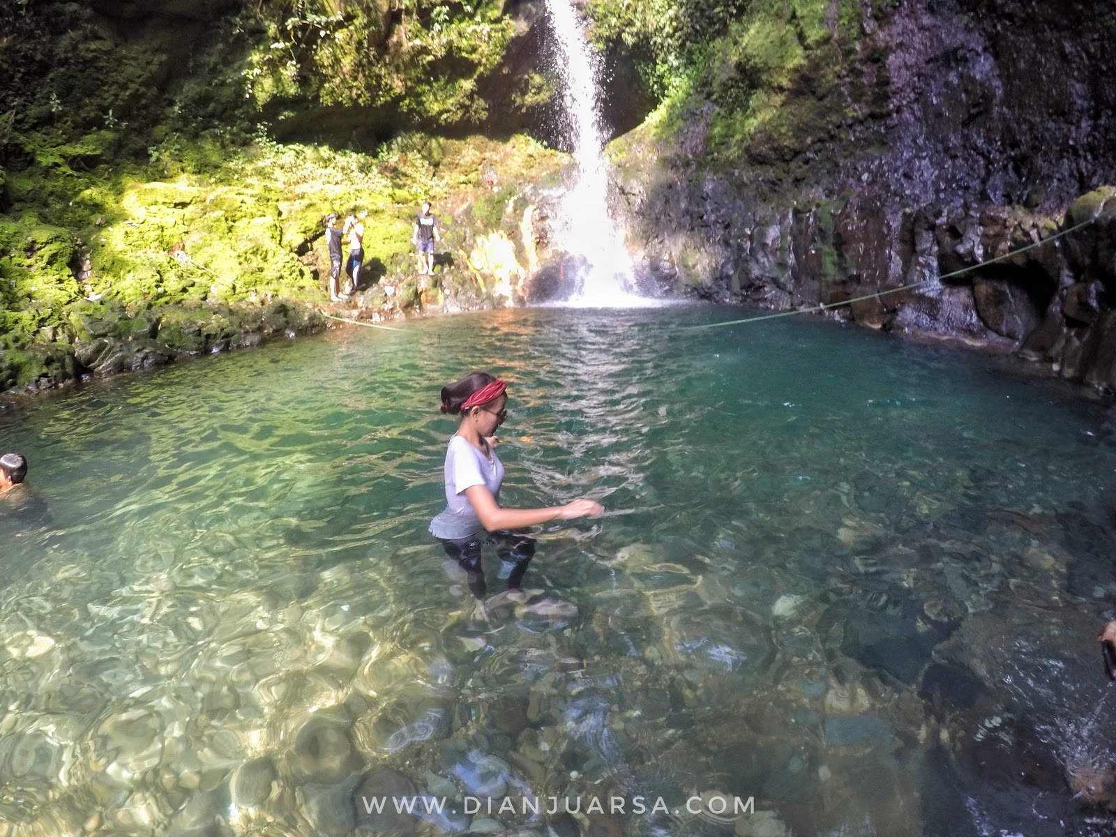 Curug Goa Lumut Indah - Tracknya sangat bersahabat bagi anak dan orang ...