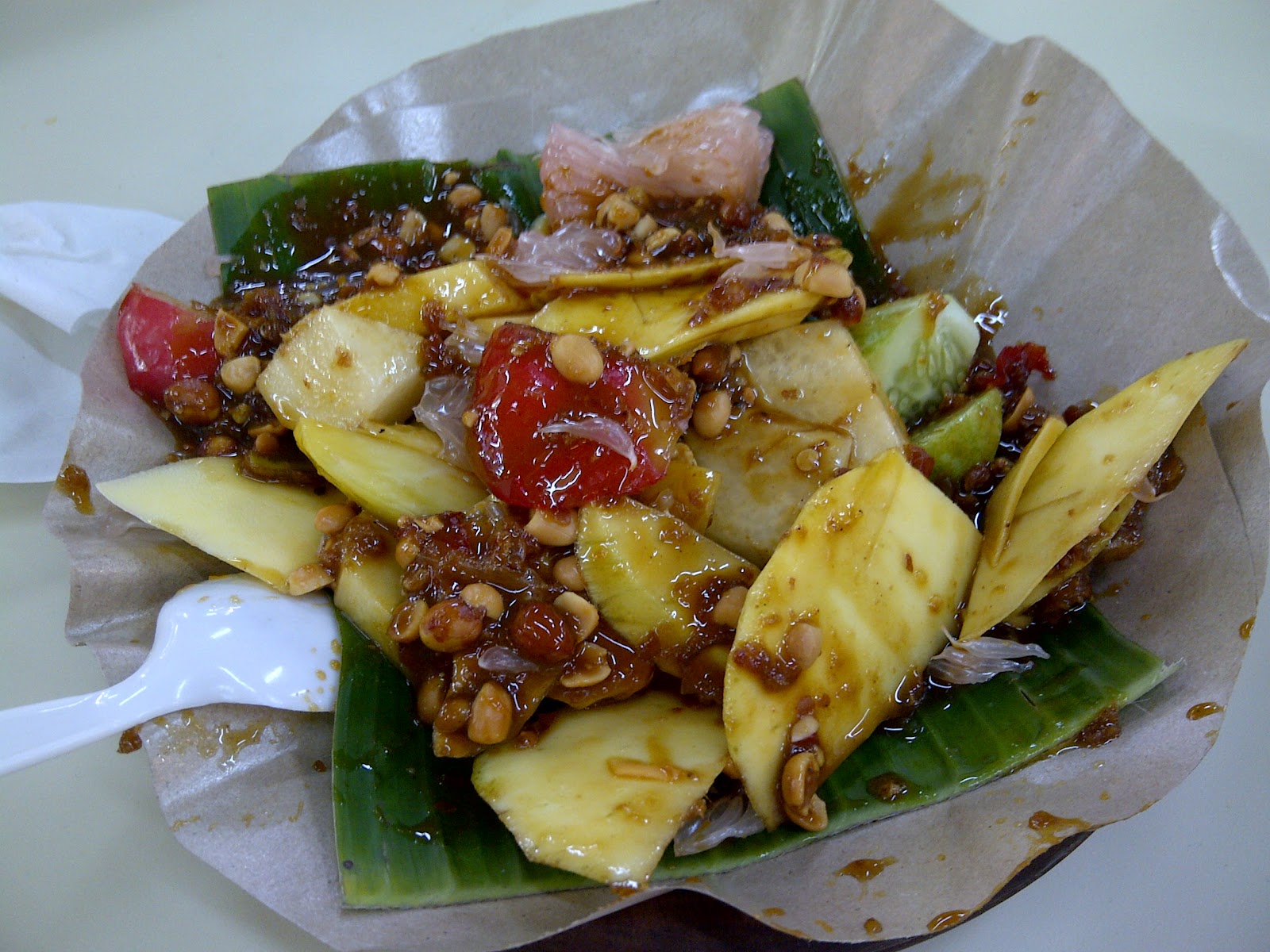 Foodies bites...: "Rujak Kolam"