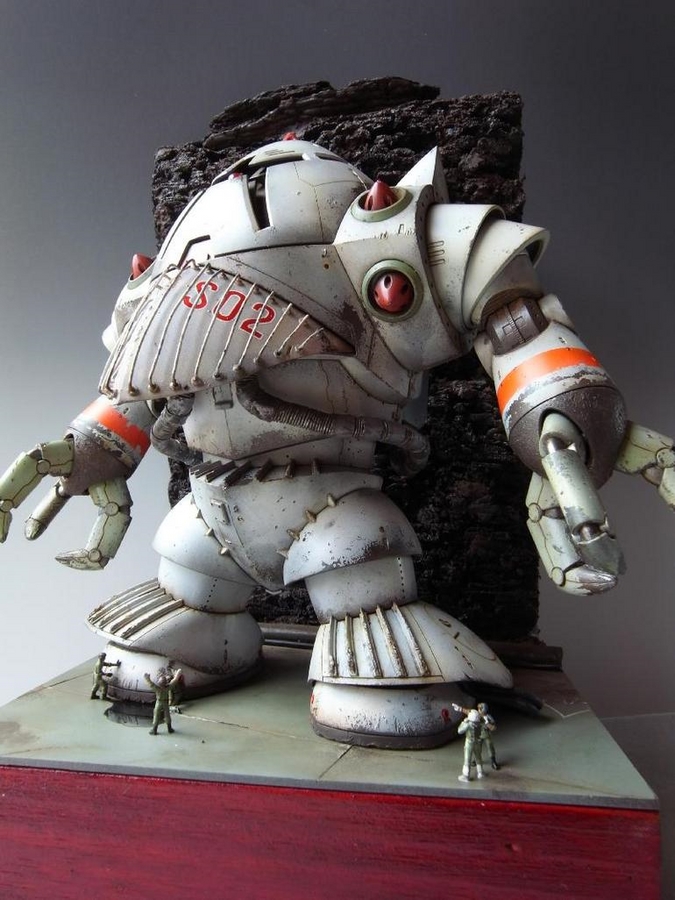 Custom Build: HGUC 1/144 Zock [You Have an Oil Leak] Diorama