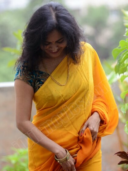 Hollywood, bollywood, tollywood, kollywood: South Inidan Singer Sunitha ...