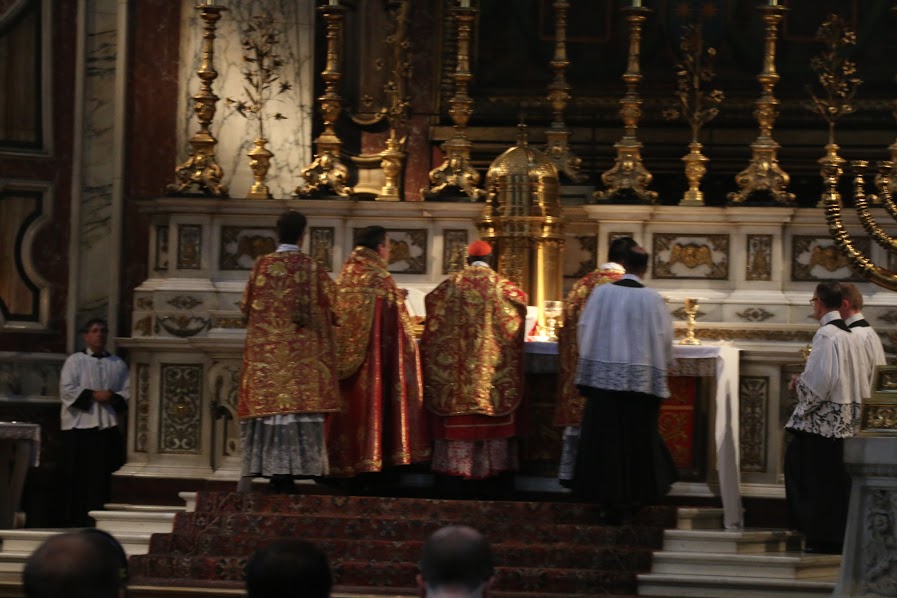 Asociación Litúrgica Magnificat: Sobre las formas de celebración del ...