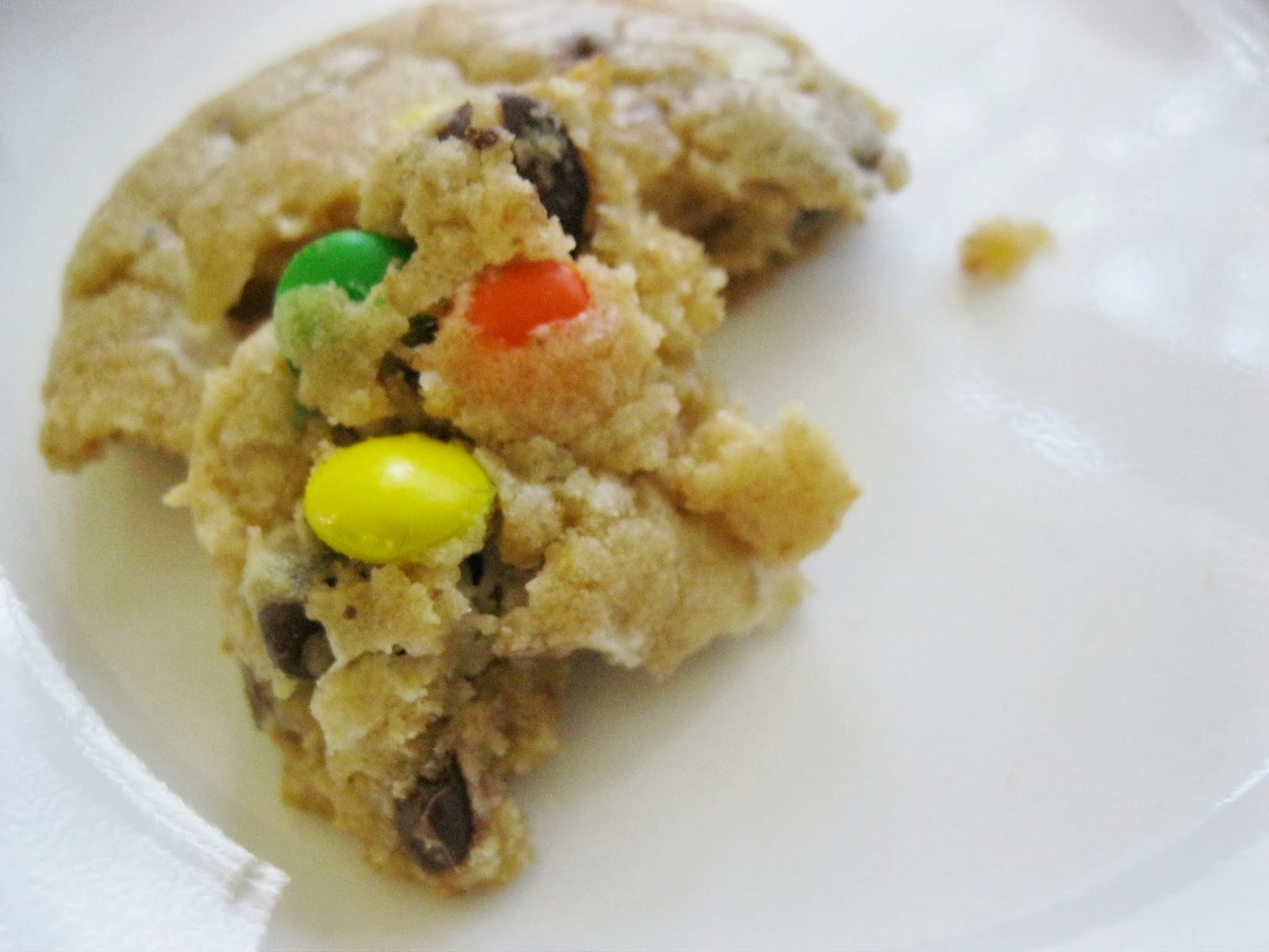 A Handful of Everything: Mmmmay I have S'more Cookies!