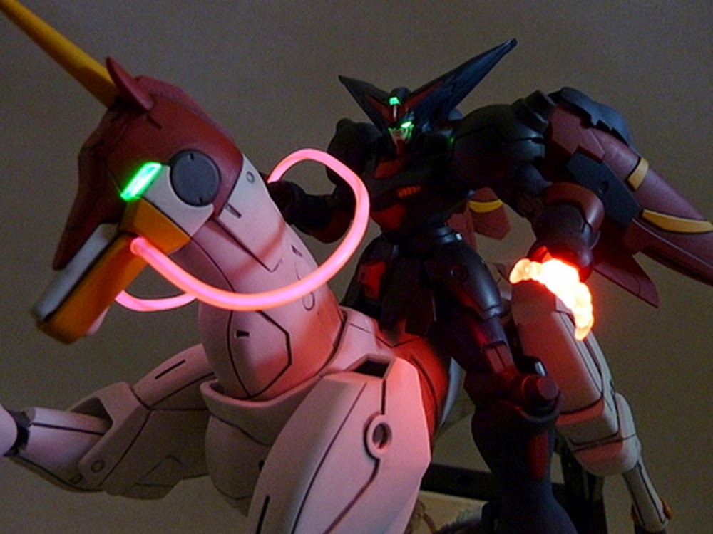 Custom Build: HGFC 1/144 Master Gundam + Fuunsaiki with LED