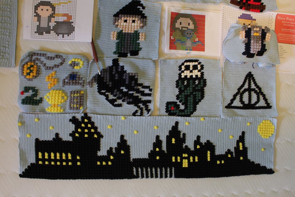 Ravenpuff & Magic Stuff: Harry Potter Crochet c2c squares