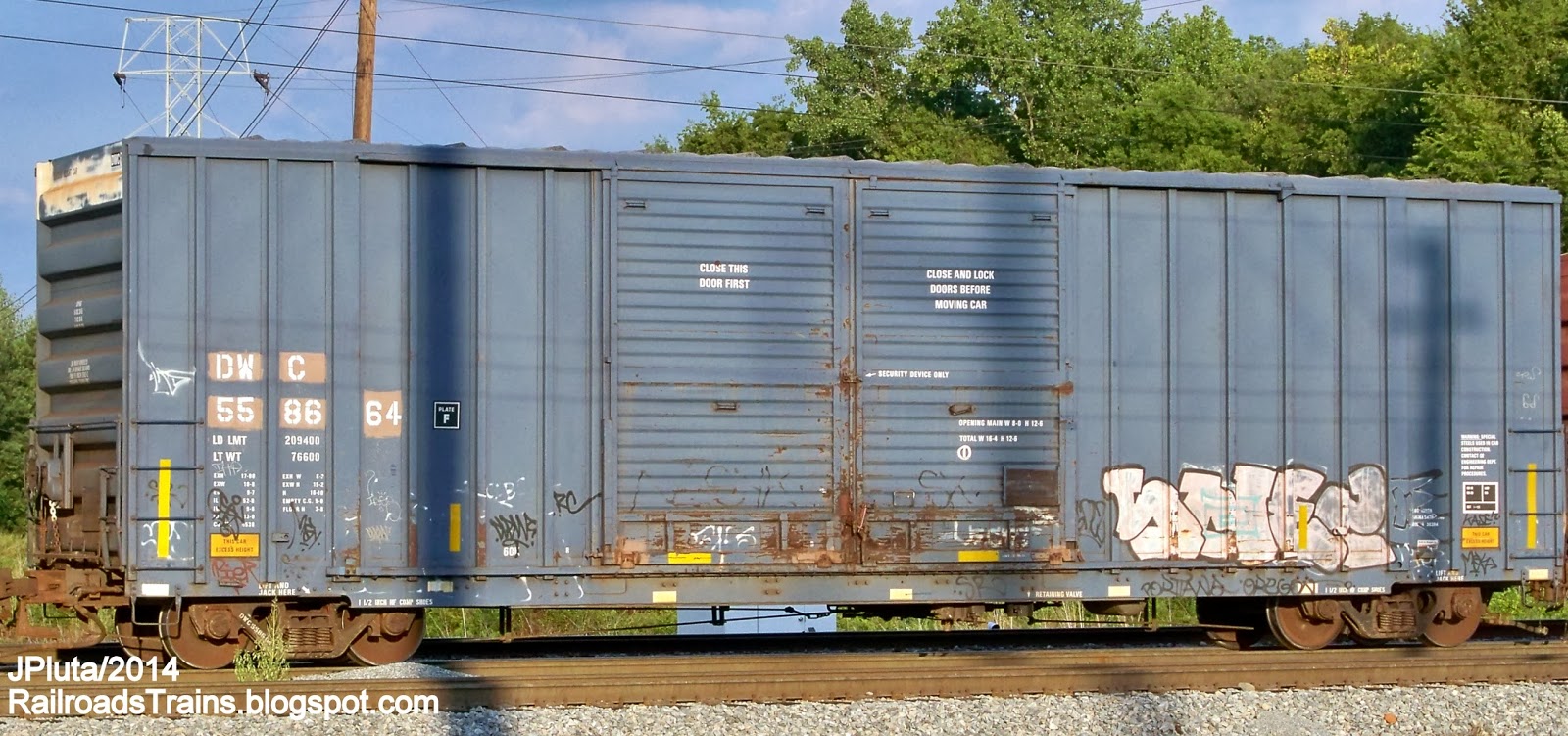 RAILROAD Freight Train Locomotive Engine EMD GE Boxcar BNSF,CSX,FEC ...