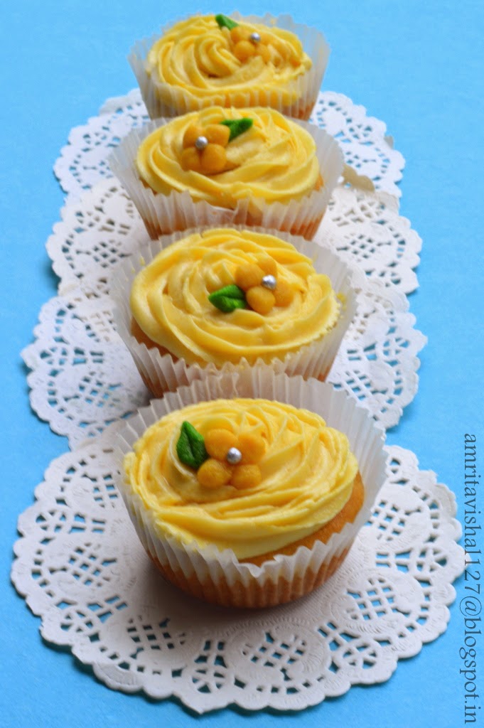 Sweet 'n' Savoury: Mango cupcakes with Mango Buttercream frosting