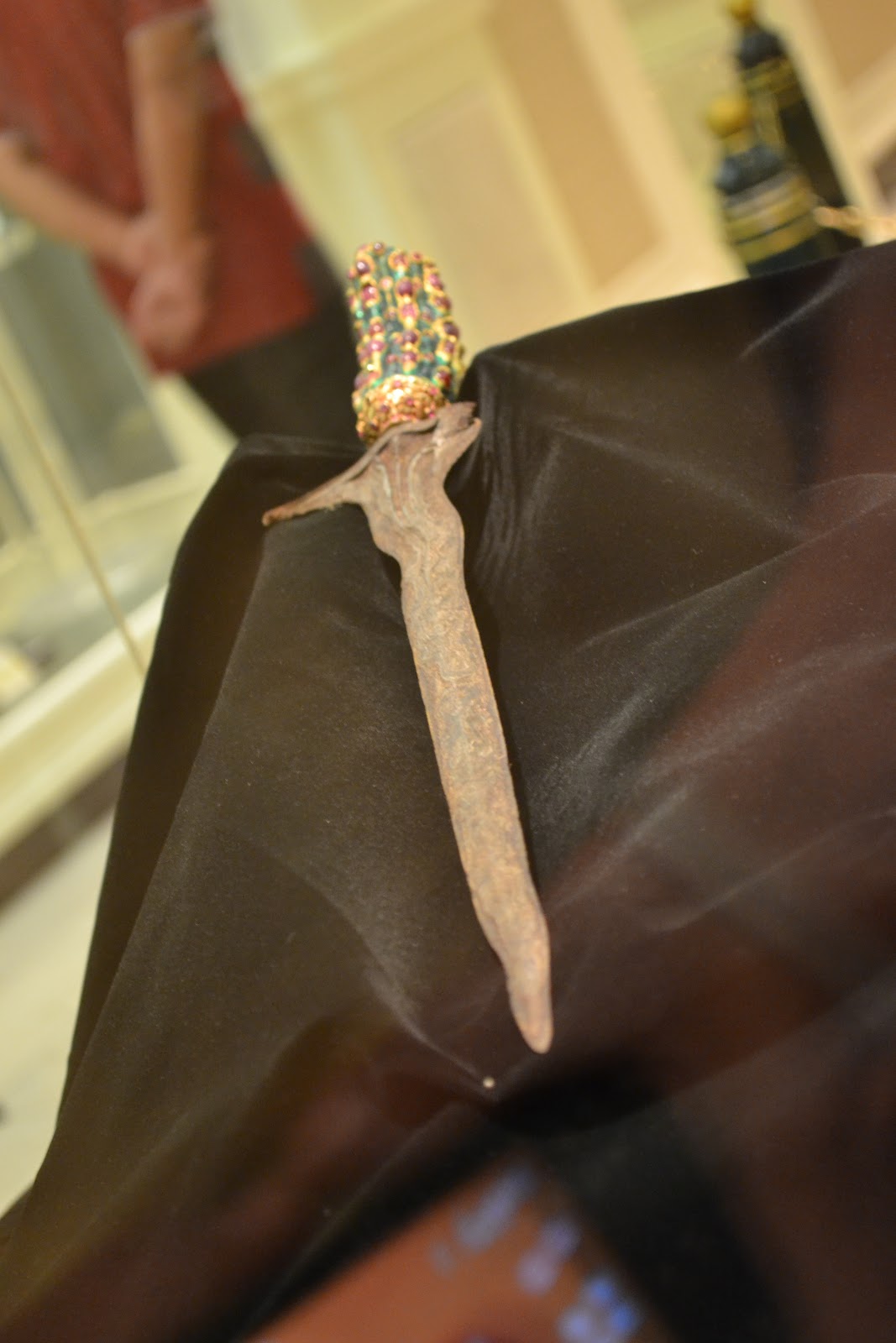 CARDOVA CREATIVE: Pameran Keris Taming Sari Di Negeri Perak, Darul Takzim.