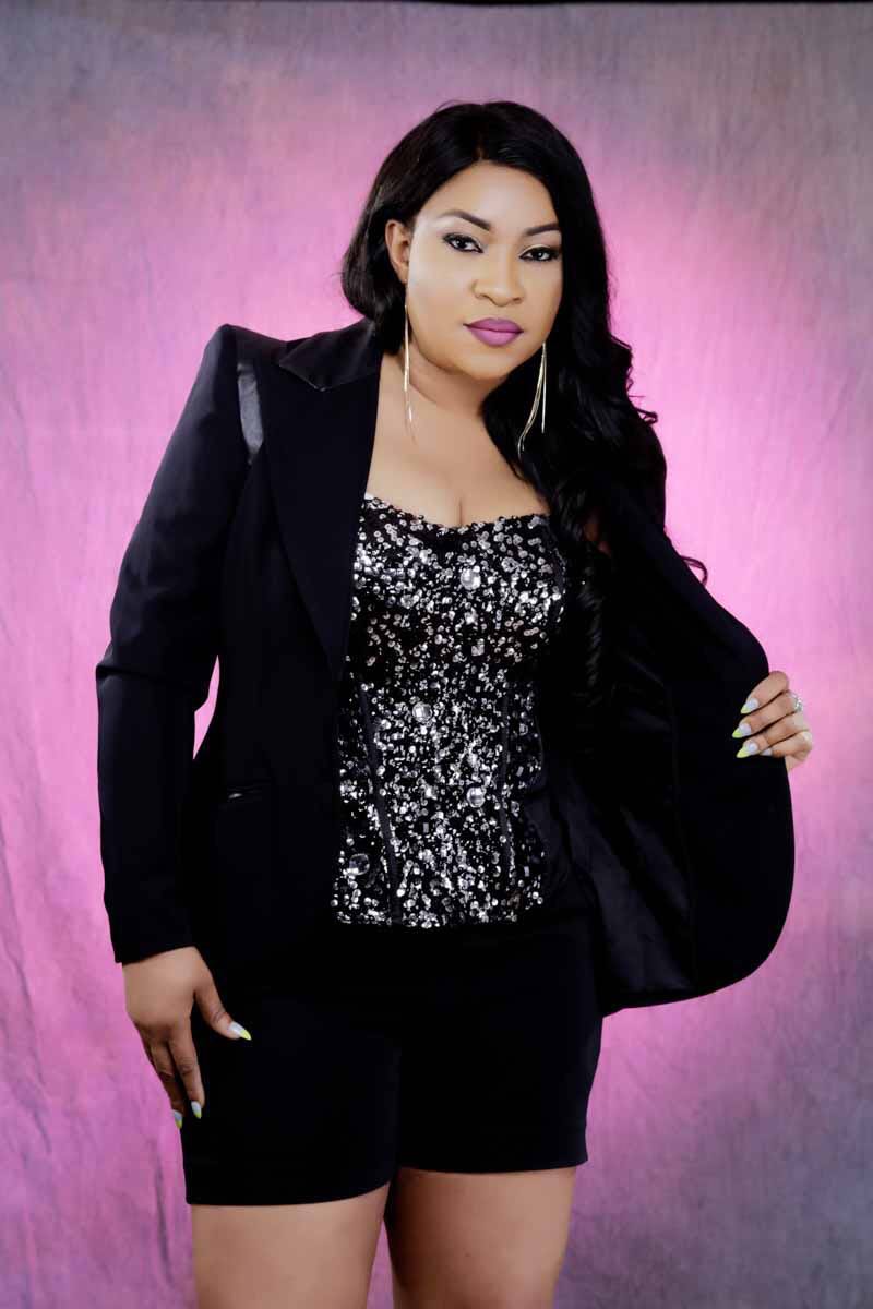 WELCOME TO THE SPECTACLE PRESS: ACTRESS LOVETH EBEDE IN NEW PHOTOS