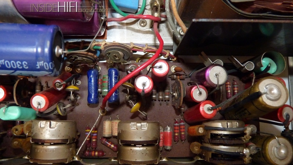 Inside Hi-Fi: Lesa HF-850