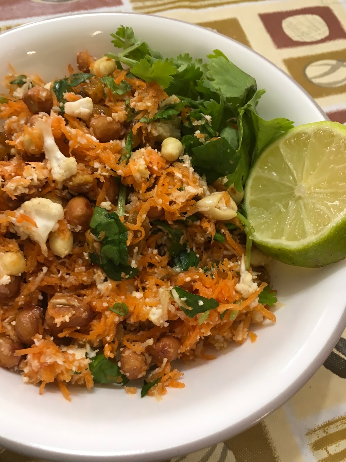 Vegetable peanut salad