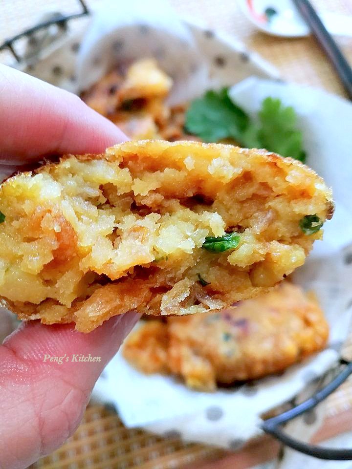 Peng's Kitchen: Mee Soto Ayam & Begedil