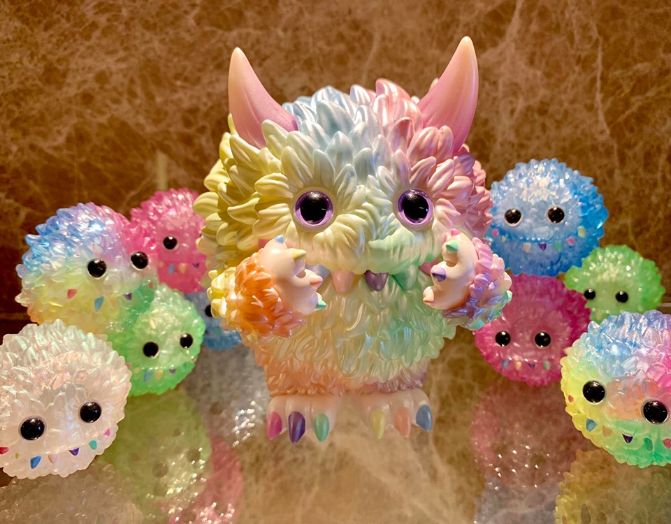 MONSTER FLUFFY & A Tease for Collaboration Toy with Kasing Lung by ...