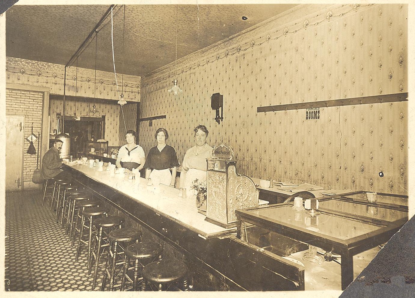 Old photos of architecture: Hotel Restaurant