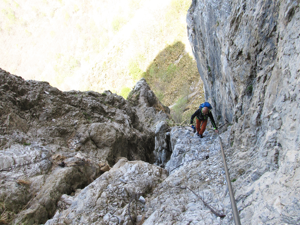 Escursionismo a 360°: Monte Corchia (dalla lizza dei Tavolini) EE