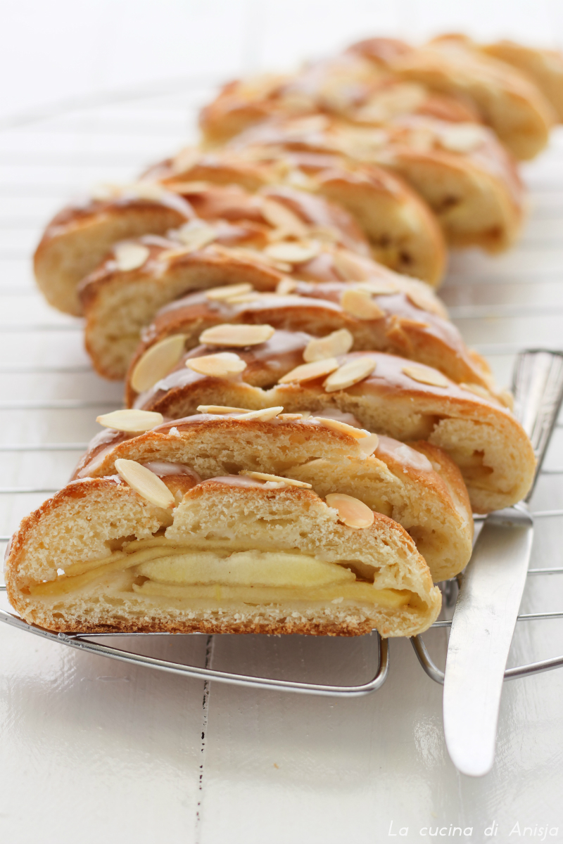 La cucina di Anisja: Treccia svedese alle mele