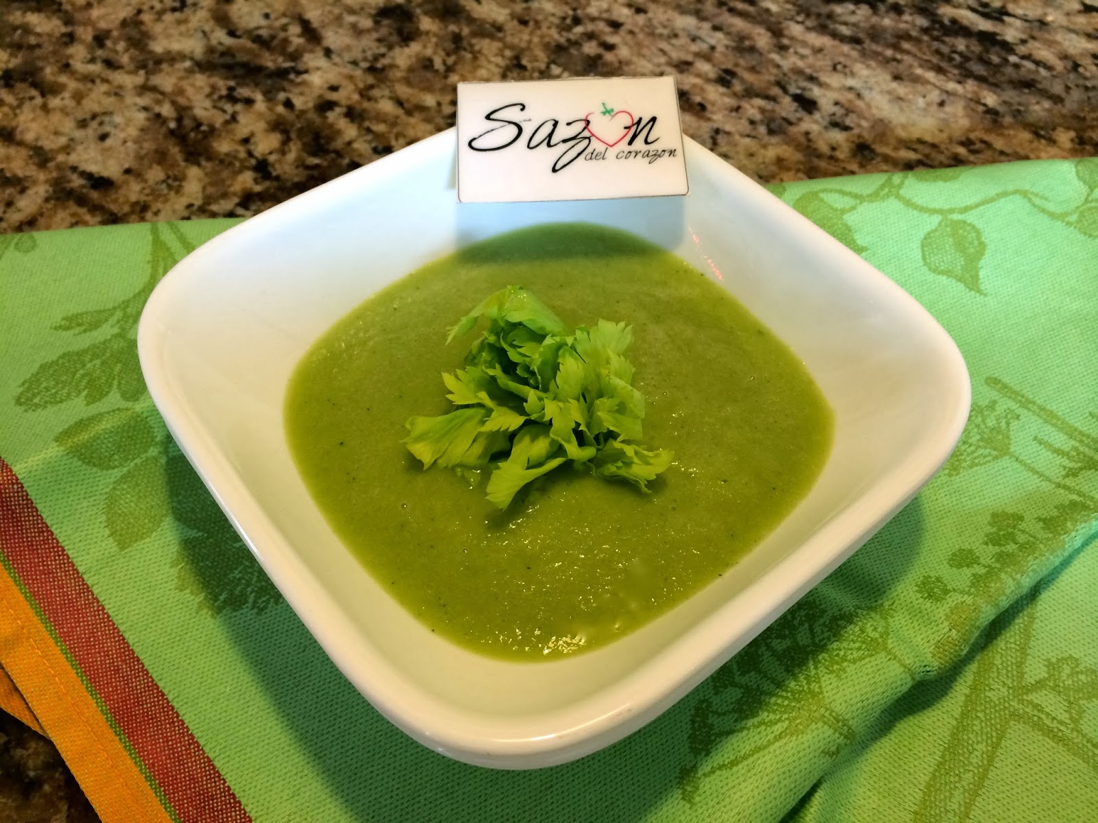 Sazón del corazón: Crema verde