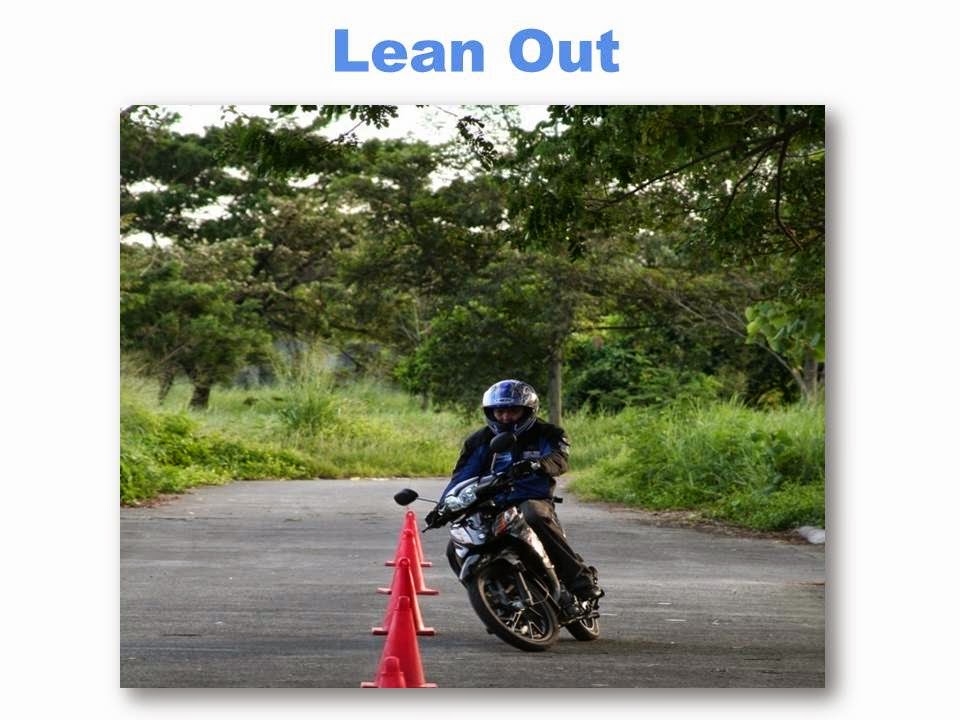 Rider to Blogger: The 3 types of leaning a motorcycle. "Can you steer ...
