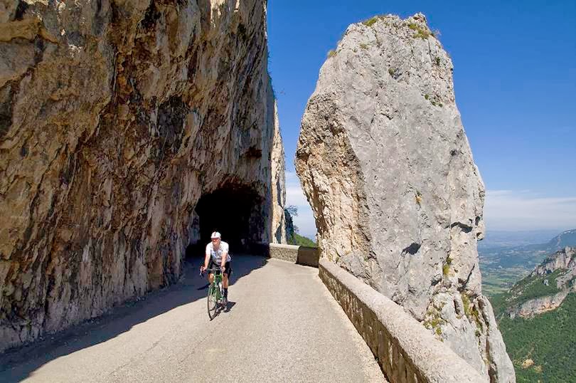 Combe Laval Road | France