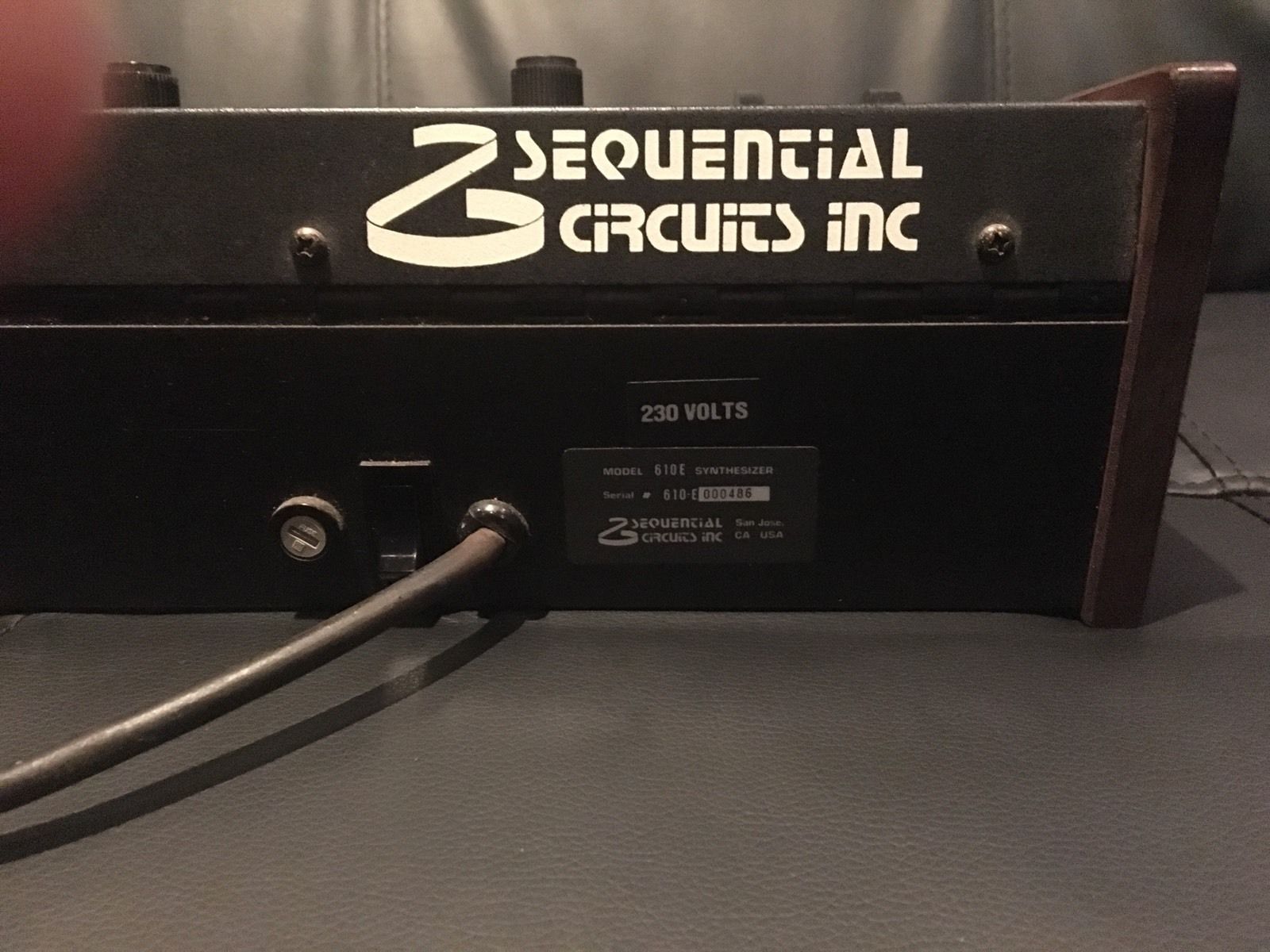 MATRIXSYNTH: 1984 SEQUENTIAL CIRCUITS SIX-TRAK SYNTHESIZER SN 000486