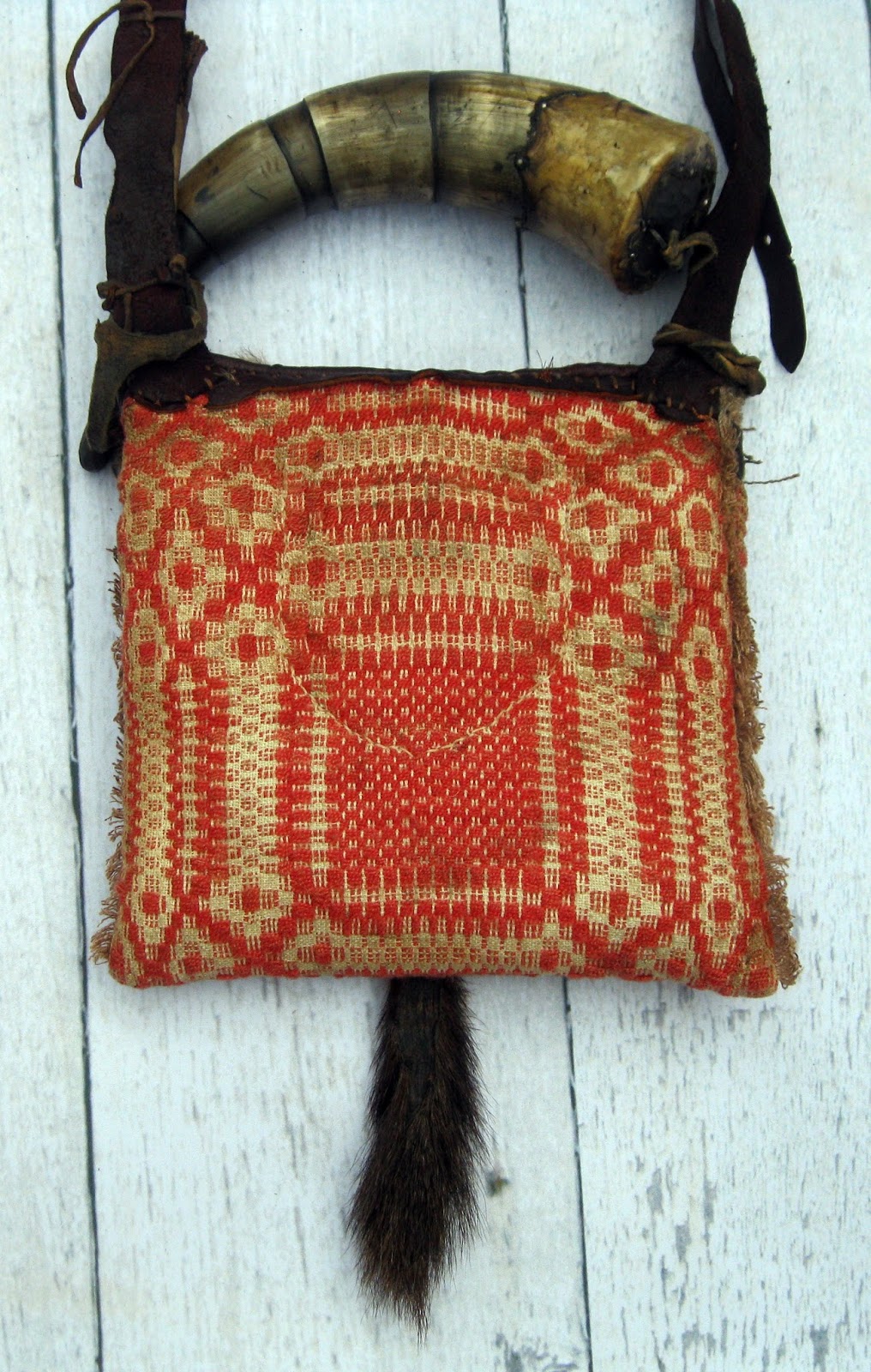 Contemporary Makers: Pouch and Powder Horn Set for Jim Kibler by Eric Ewing