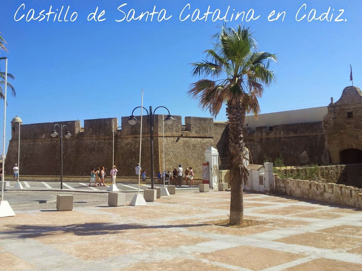 Cádiz y sus Historias: CASTILLO DE SANTA CATALINA