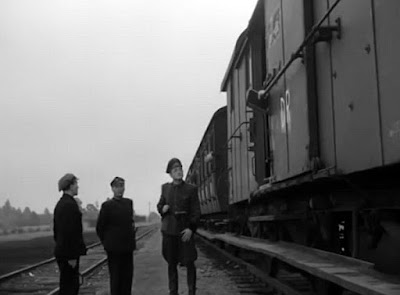 Motyw kolejowy w polskim filmie: Ludzie z pociągu (1961)