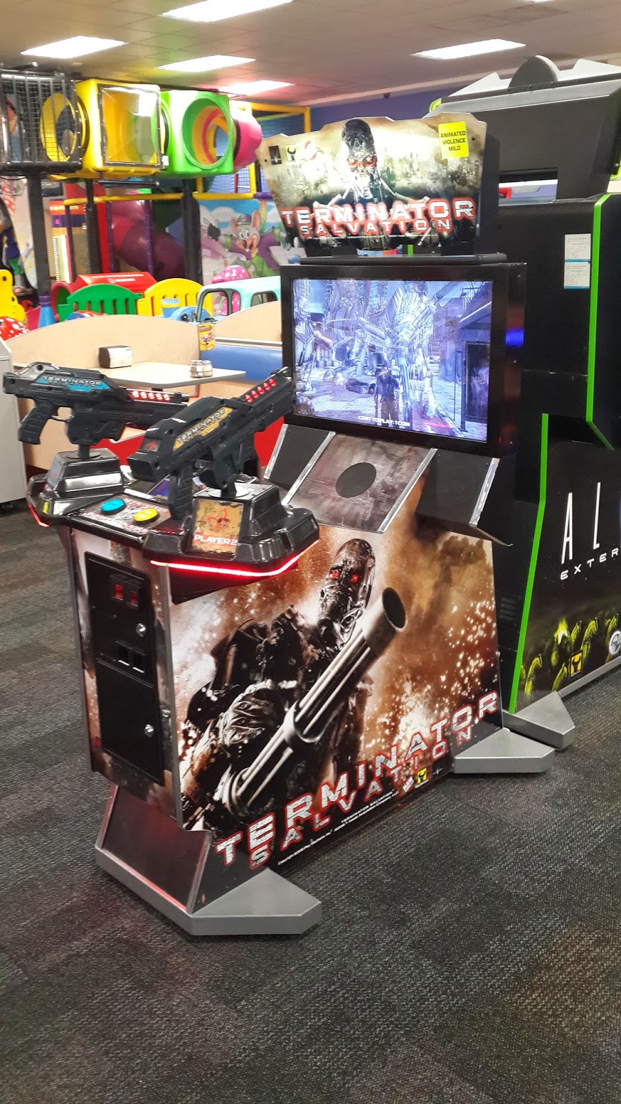 Chuck E. Cheese's Monterrey: Terminator Salvation