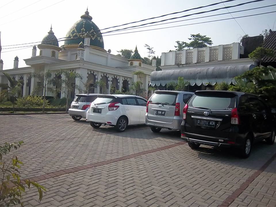 Tour Kuliner: Warung Nasi Hawu Nini Jl Raya Singaparna KM 9,8 Tasikmalaya