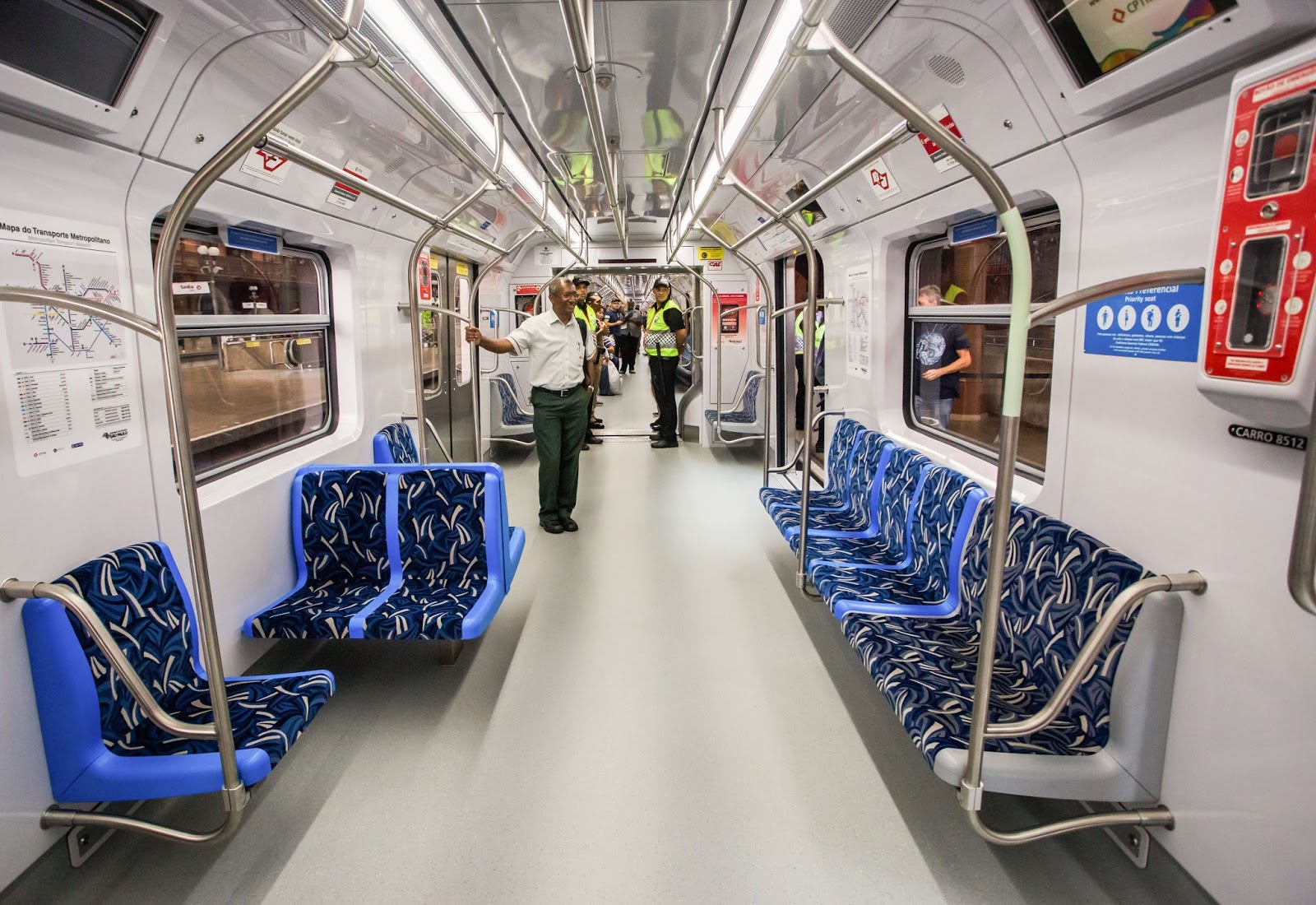 Linha 7-Rubi ganha novo trem