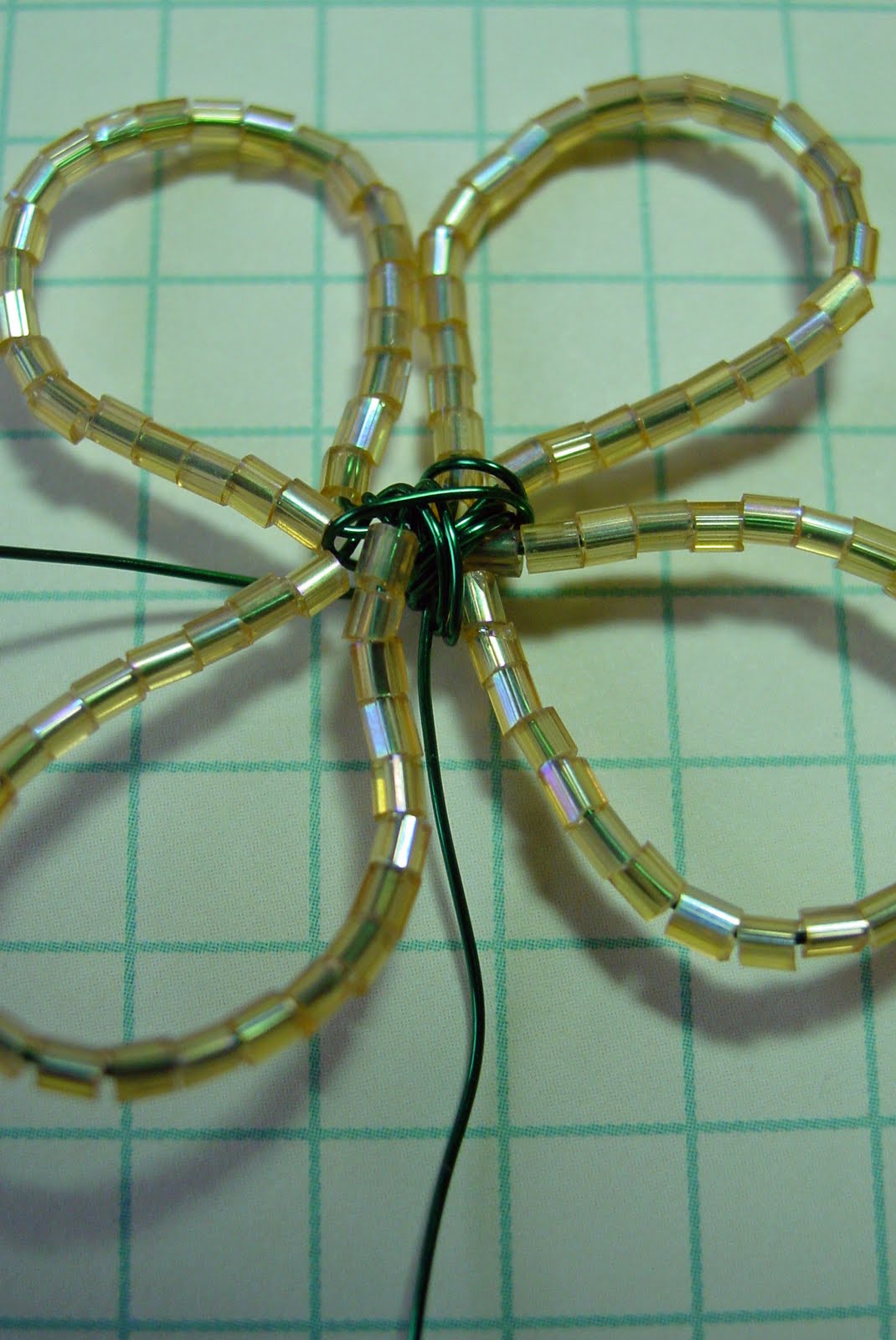 a Good Life: bubbly scrumptious update...simple wire flower tutorial