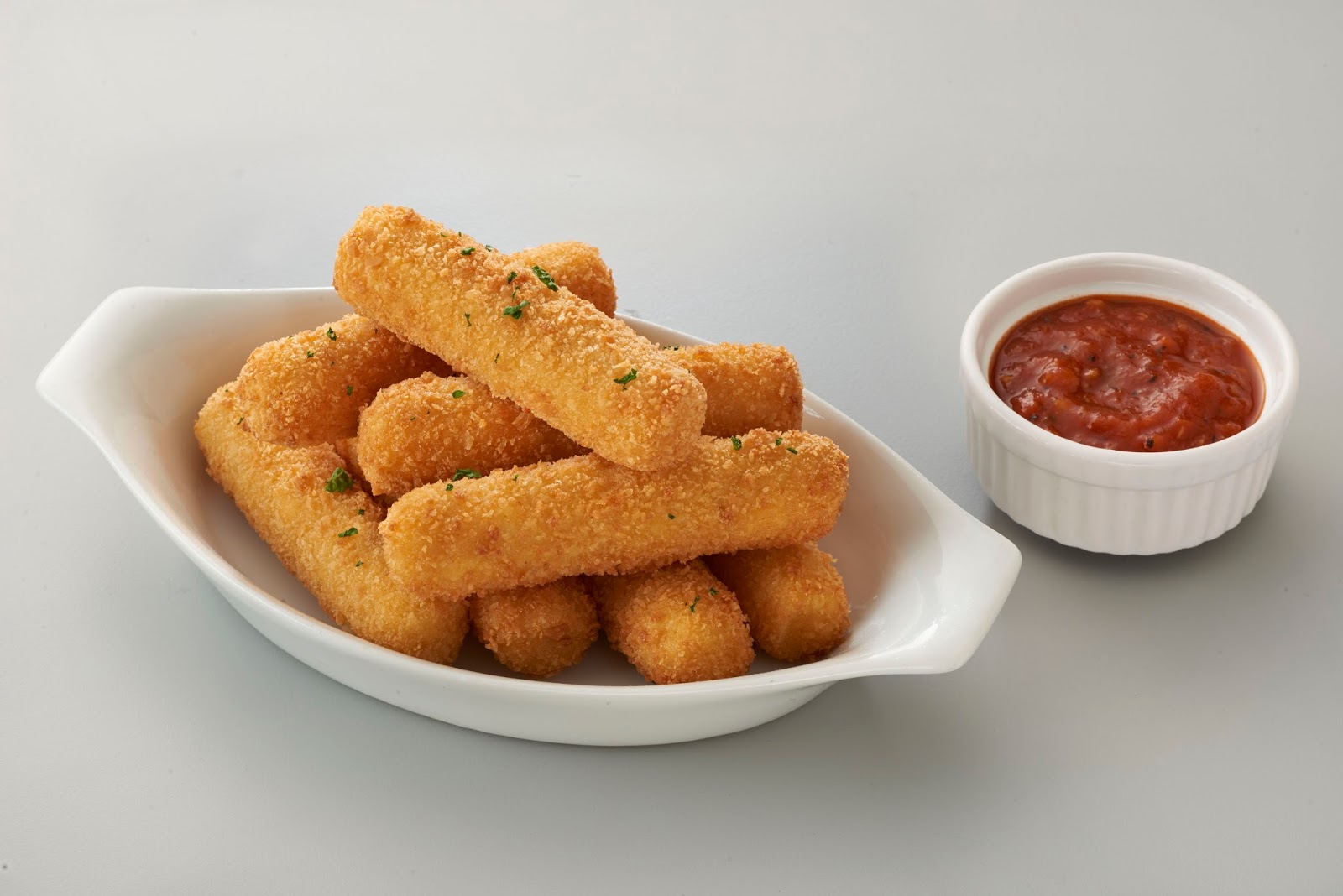 Shakey's Pasta Festival and Mozzarella Cheese Sticks!