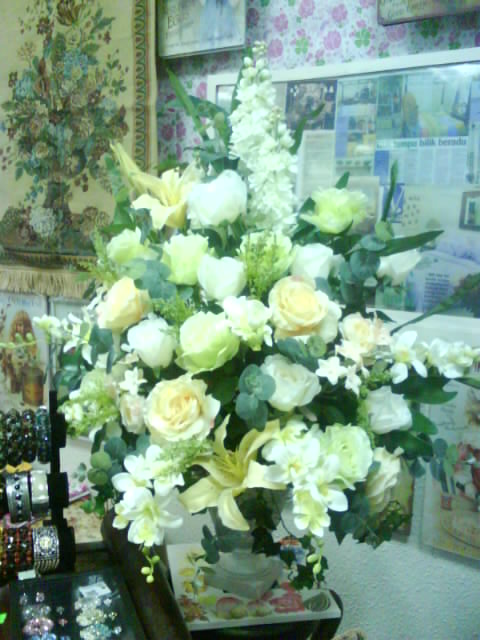 Kamar Flora - My Floral Creation