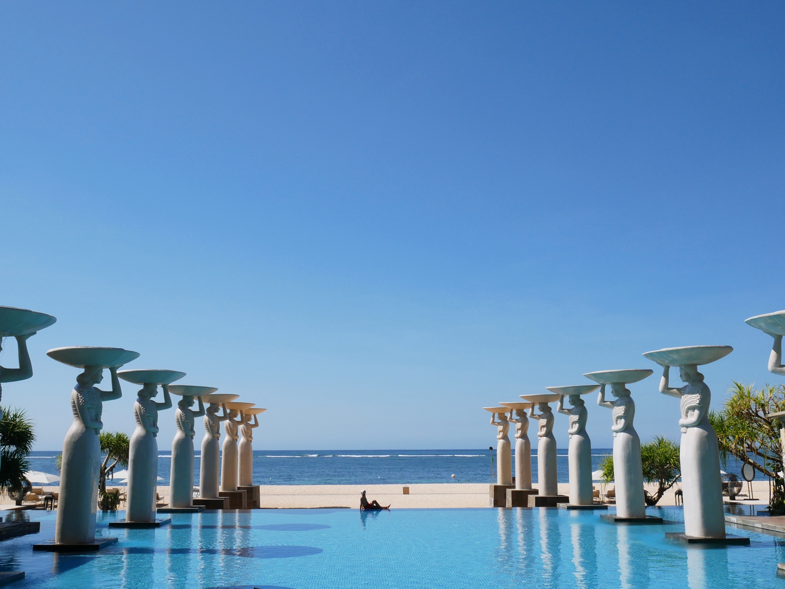 DELUXSHIONIST | Asia Luxury Travel, Fashion and Lifestyle Blog