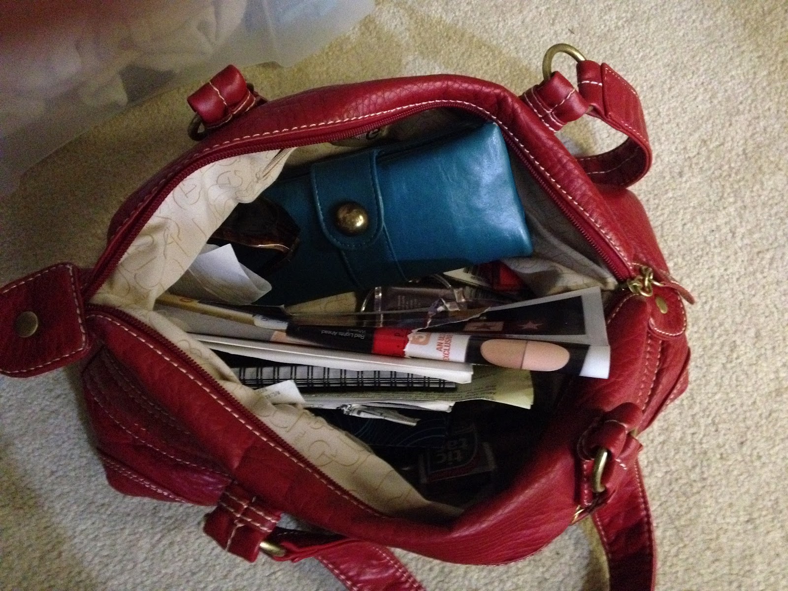 The Concoctions of My Life: A Broken Hand is NO GOOD FOR A BLOGGER!!