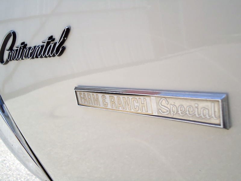 Just A Car Guy: 1971 Lincoln Continental Farm and Ranch special, some ...