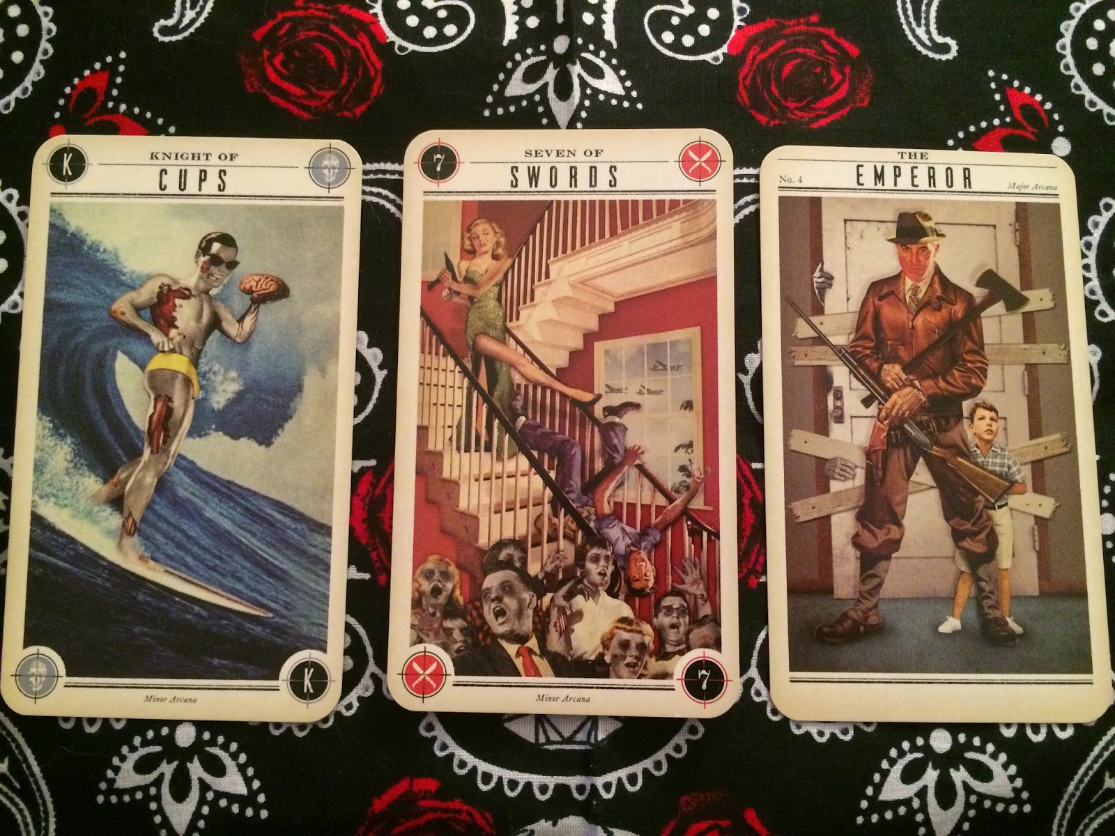 A Queen of Cups: Tarot Review: The Zombie Tarot