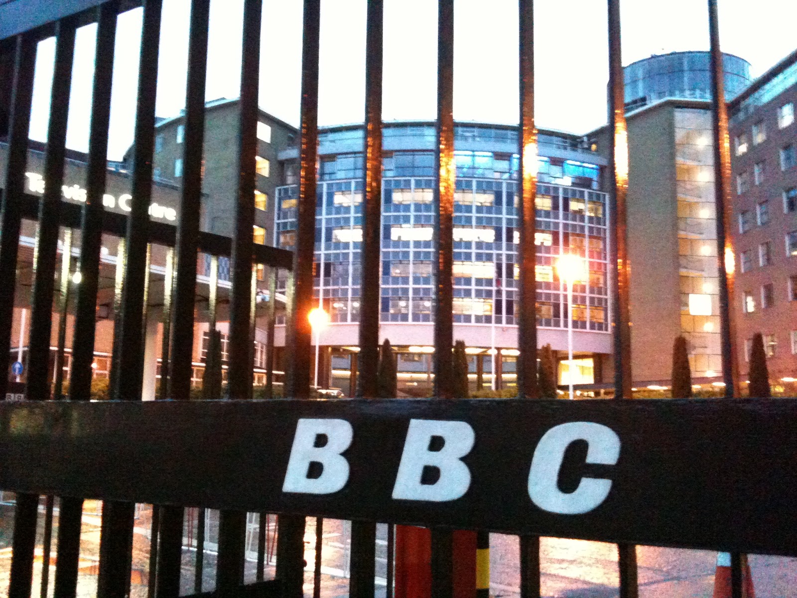 STARLOGGED - GEEK MEDIA AGAIN: 2013: THE LAST DAYS OF BBC TV CENTRE ...