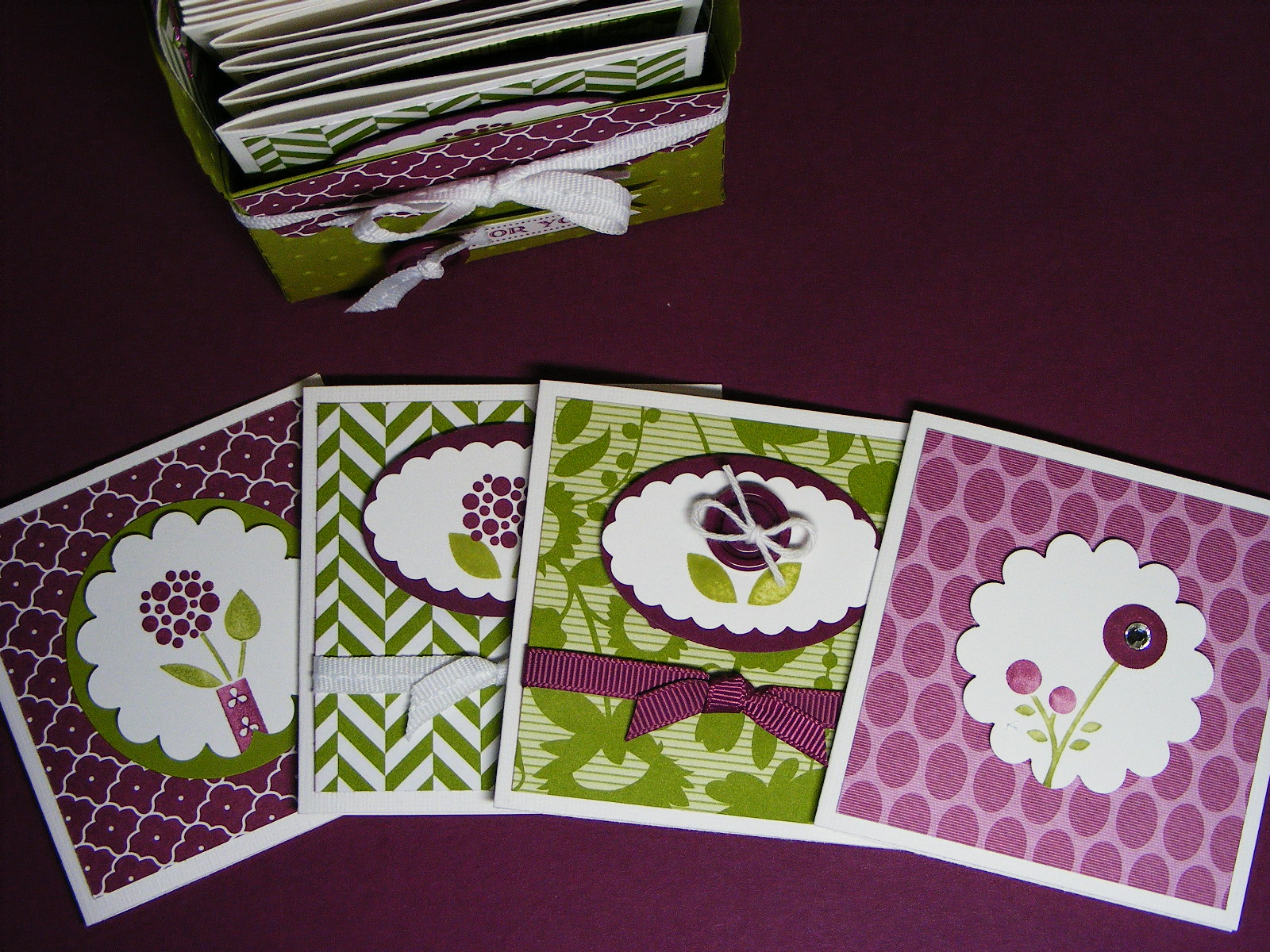 A La Cards: Note Tote and Cards