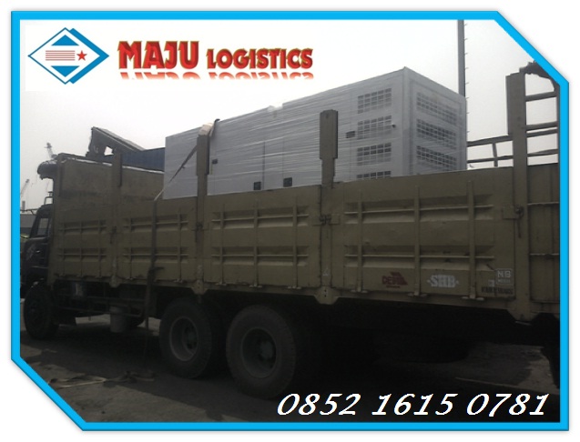 Ekspedisi MAJU Logistics: Tronton Bak Terbuka