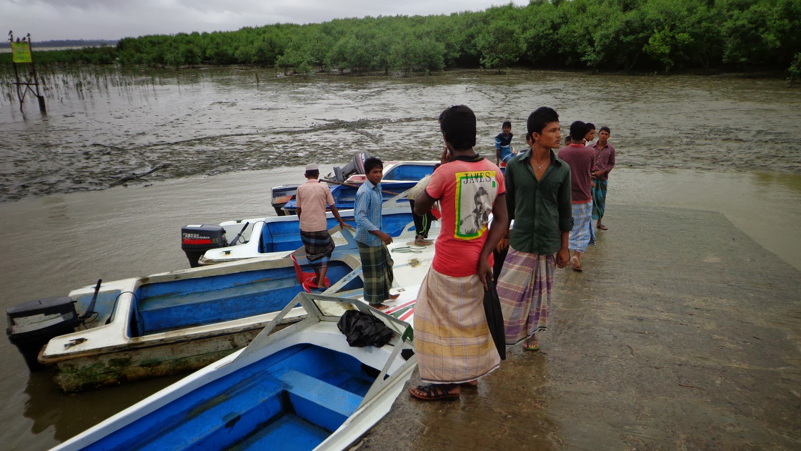 Amar Ami: Changing Rakhaine Adivasi Culture in Bangladesh: A study Of ...