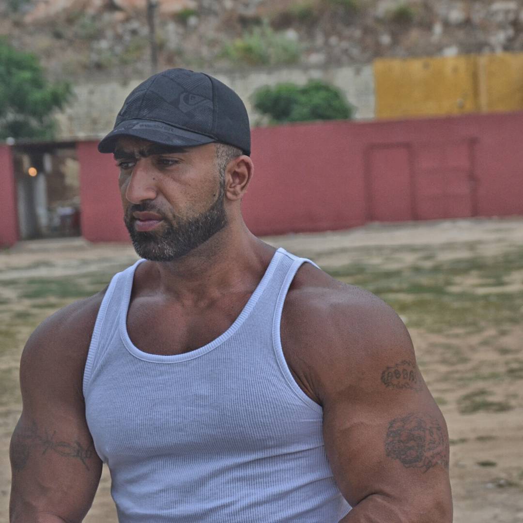 Muscle Lover: Lebanese bodybuilder Bumaya Abbas Awada (2)
