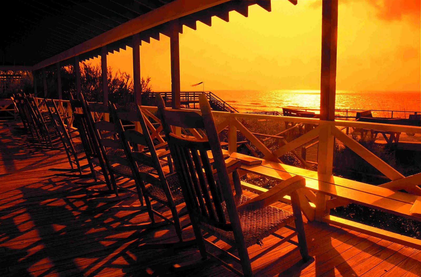 Whitehaven: Sea View Inn, Pawley's Island