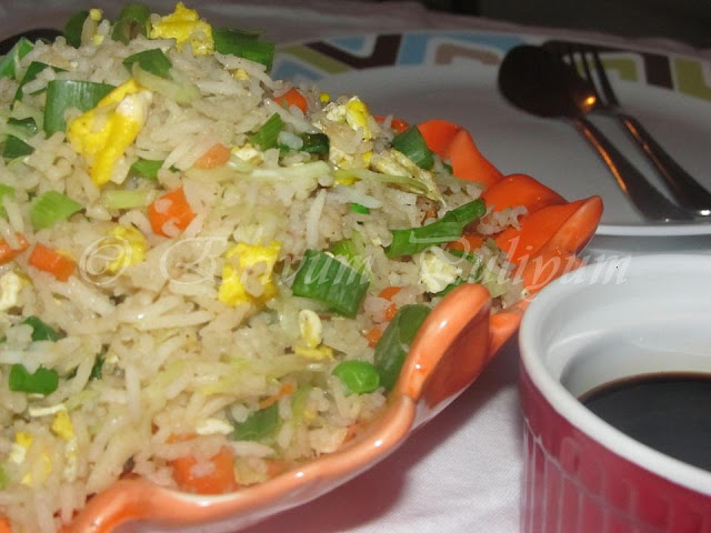 Erivum Puliyum: Egg fried rice (Chinese Style)