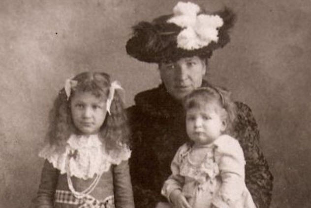 Paranormal Searchers: 10 Facts Surrounding The Murderous Gunness Farm Case