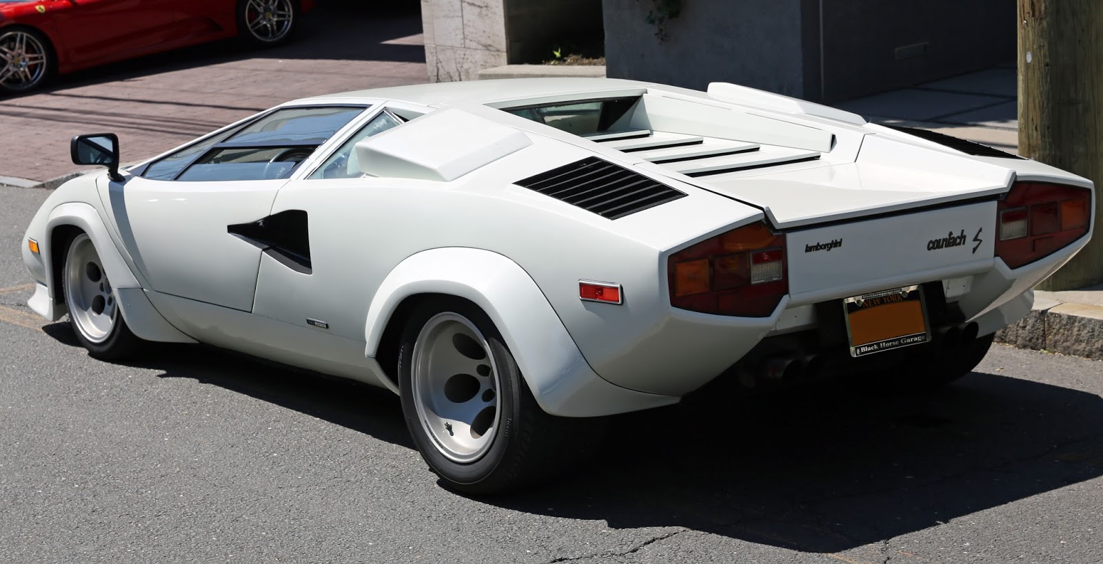 Just A Car Guy: Ever stare and drool over a Countach? Ever wonder why ...
