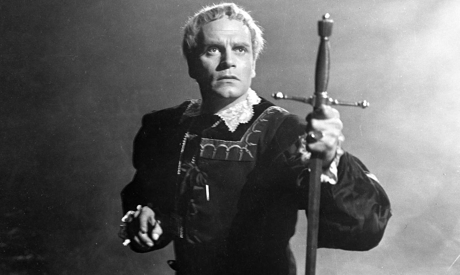 Cristóbal Trillo - cultural: Hamlet (Lawrence Olivier - 1948)