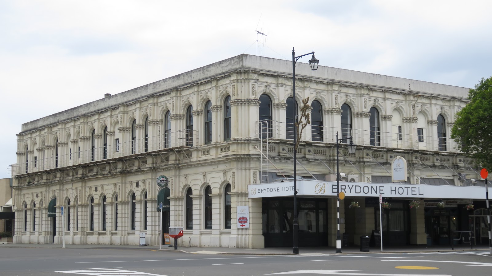 Historic Hotels of New Zealand: Brydone Hotel, Oamaru