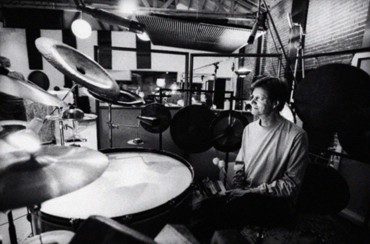 Different Perspectives In My Room...!: ALEX CLINE / KAORU / MIYA ...